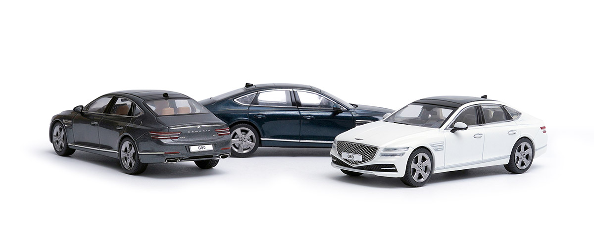 GENESIS BOUTIQUE - G80 1:43 Scale Model (카본 메탈)